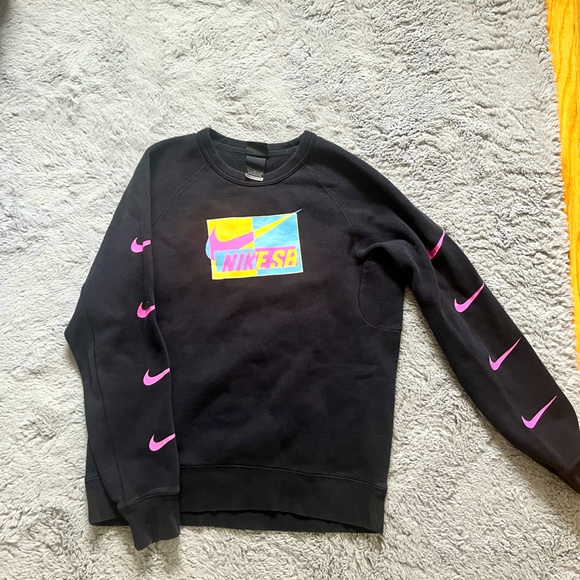 Nike | Sweaters | Nike Mens Medium Crew Neck | Poshmark